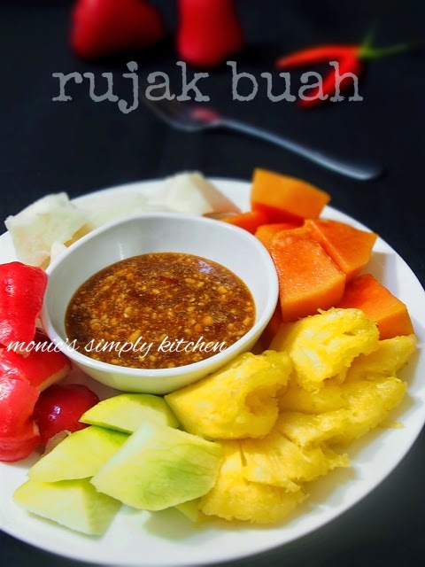 Rujak Buah - Monic's Simply Kitchen