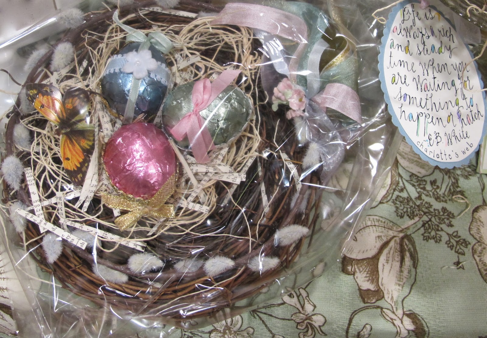 Aimee Ferre: An Eggquisite Eggsplosion of Easter Eggs