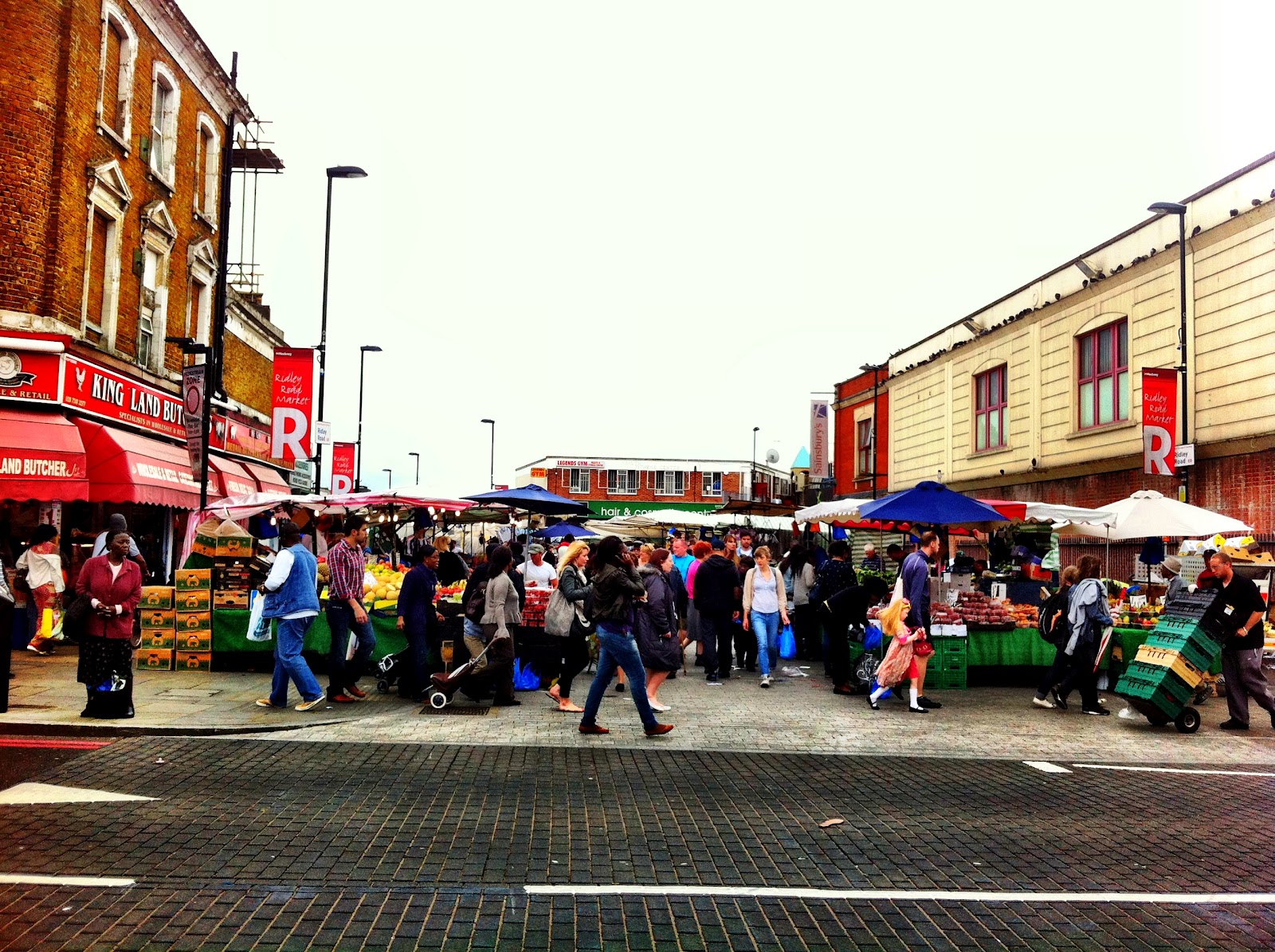 The Borboleta ... fluttering about: Ridley Rd. Market