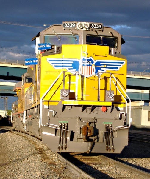 Colorado Railroads: Blue Flags Save Lives
