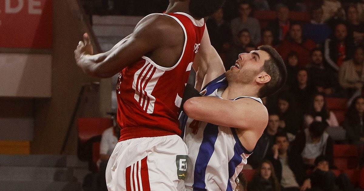 Benfica Eclético: Benfica mais forte no Clássico de Basquetebol