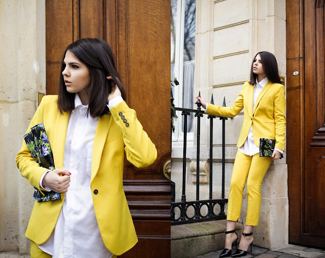 PolyVintage : El que de Amarillo se viste, a su belleza se atiene.