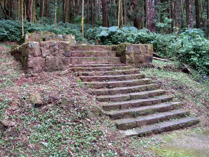 Taiwan: The Bradt Travel Guide: Shinto ruins in Taiwan