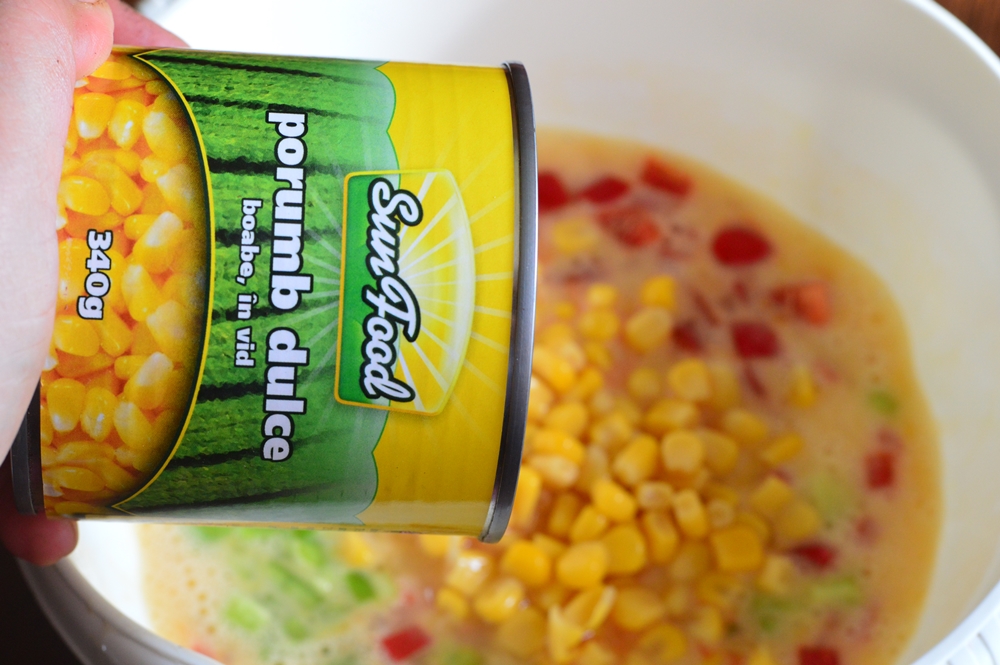 Mini frittata cu ardei si porumb - CAIETUL CU RETETE