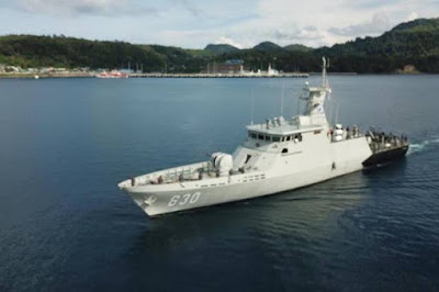 Garuda Militer: [Video] KRI Halasan Latihan Penembakan Decoy