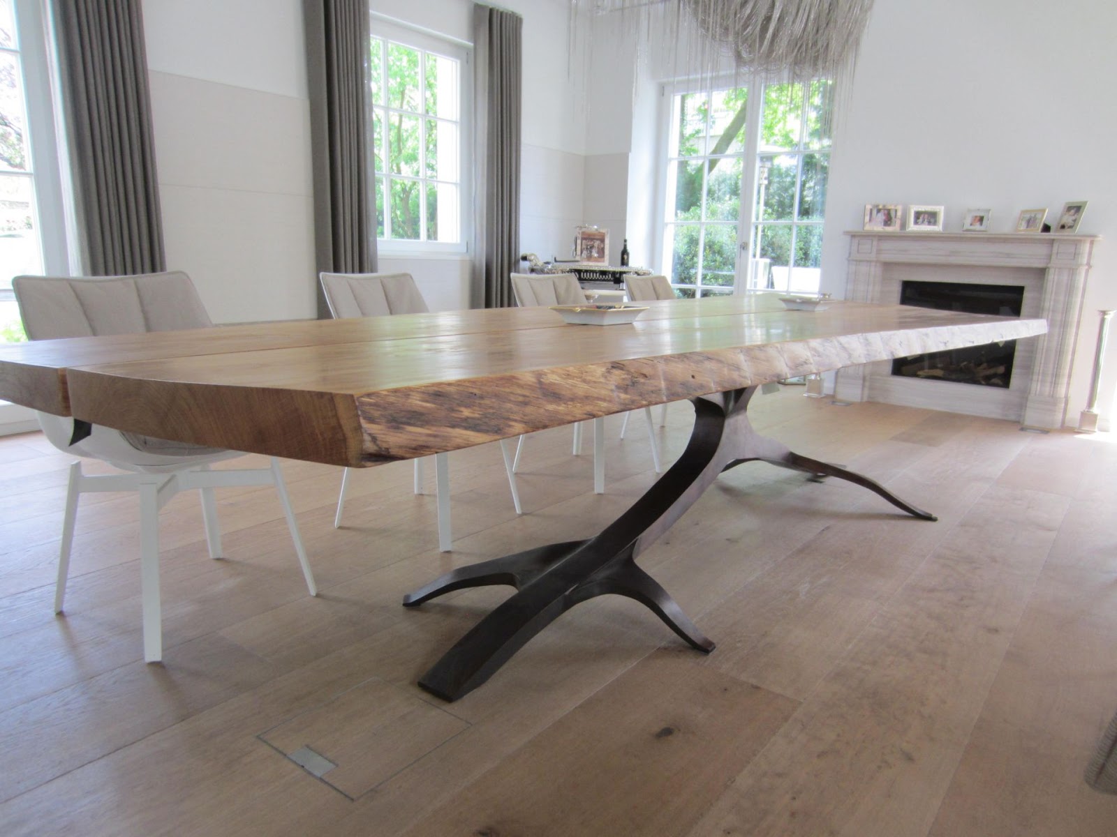 FRÖBEL METALLBAU : Tischgestell Bronze Baum