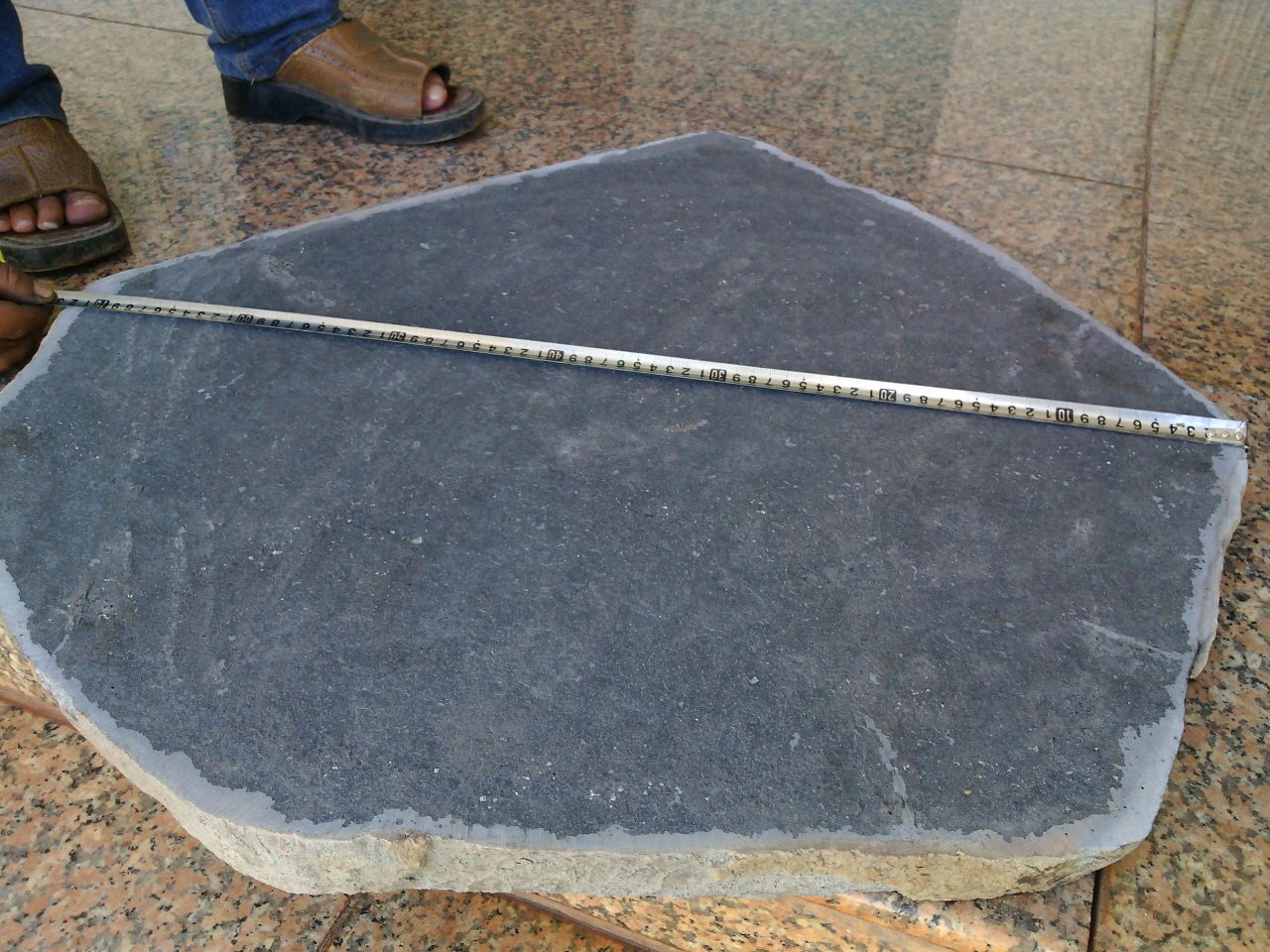 Vietnam Basaltina: Black Basalt Slice Diameter 50-80cm x 3cm thickness ...