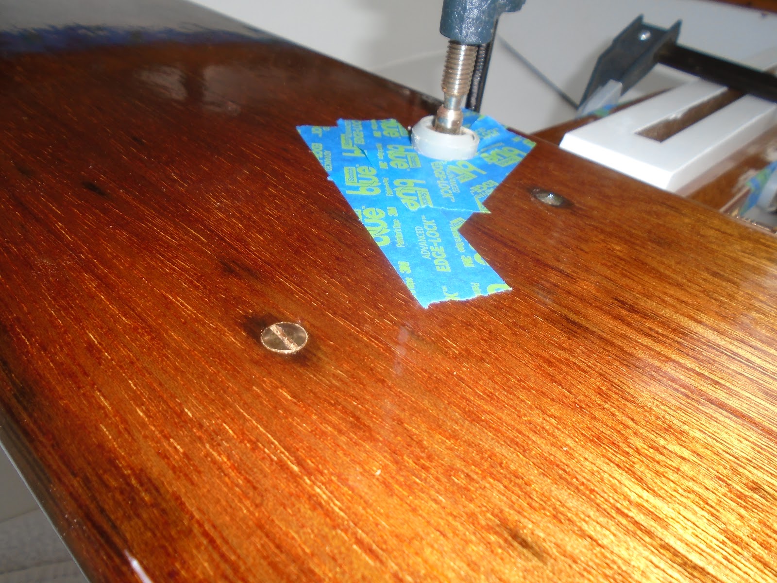 Dueling Dhows: Installation of the Fwd Seat (white Dhow), Daggerboard ...