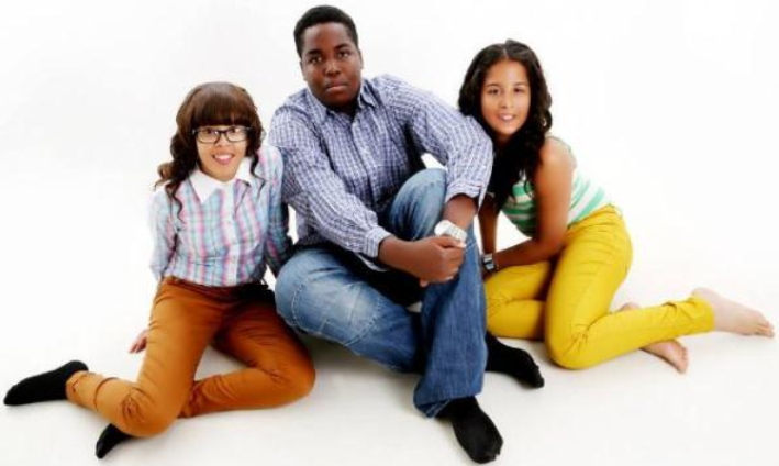 Nigerian Actress Chioma Toplis Flaunts White Husband & Children ...