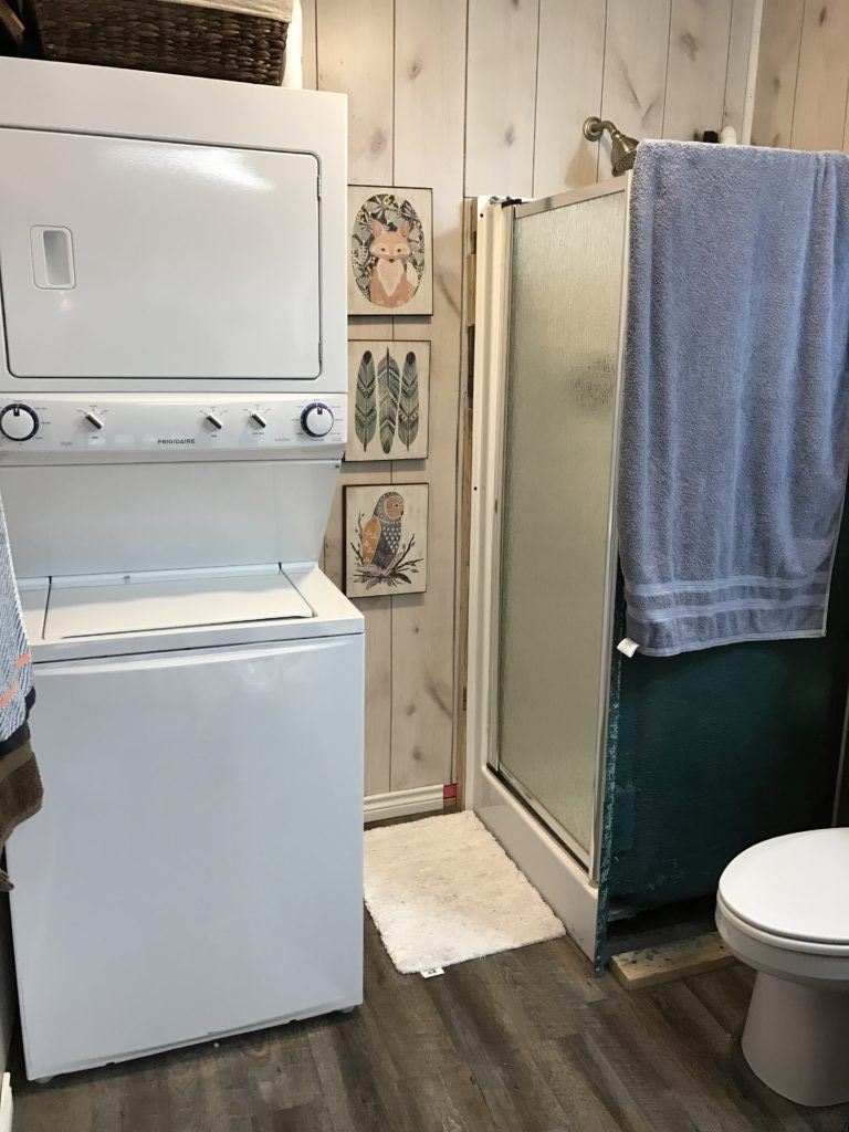 TINY HOUSE TOWN: Texas Container Home (320 Sq Ft)