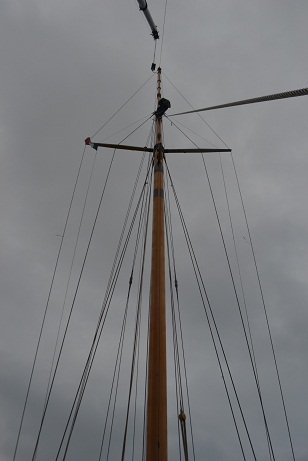33 Degrees: Taking Down The Top Mast