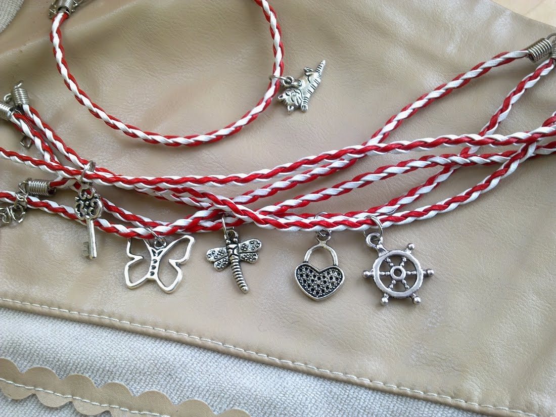 Minola Handmade: Bratari martisor VANDUTE