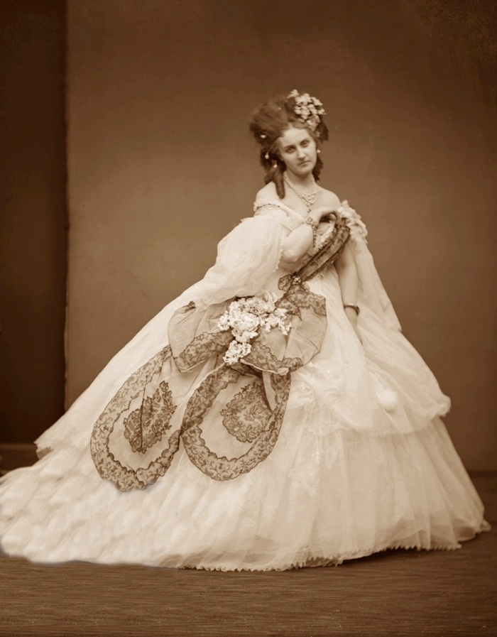 VINTAGE PHOTOGRAPHY: The Countess of Castiglione by Pierre-Louis Pierson
