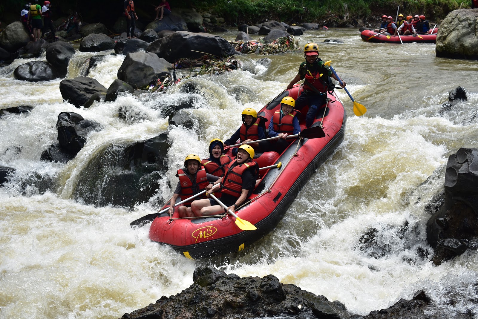 Geng Slurup-Slurup x Alamanda Outbound & Rafting