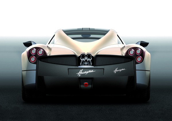 Passion For Luxury : Exotic Pagani Huayra