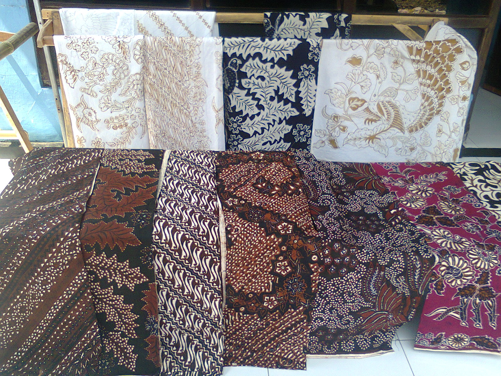 PERAJIN BATIK TULIS - PESONA PERKASA