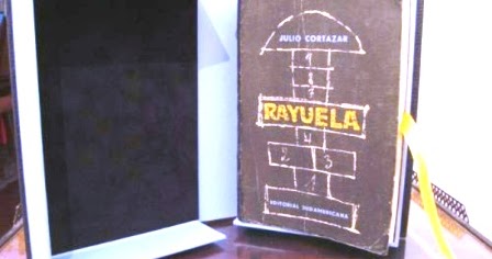 Diez frases para recordar a "Rayuela" de Julio Cortázar