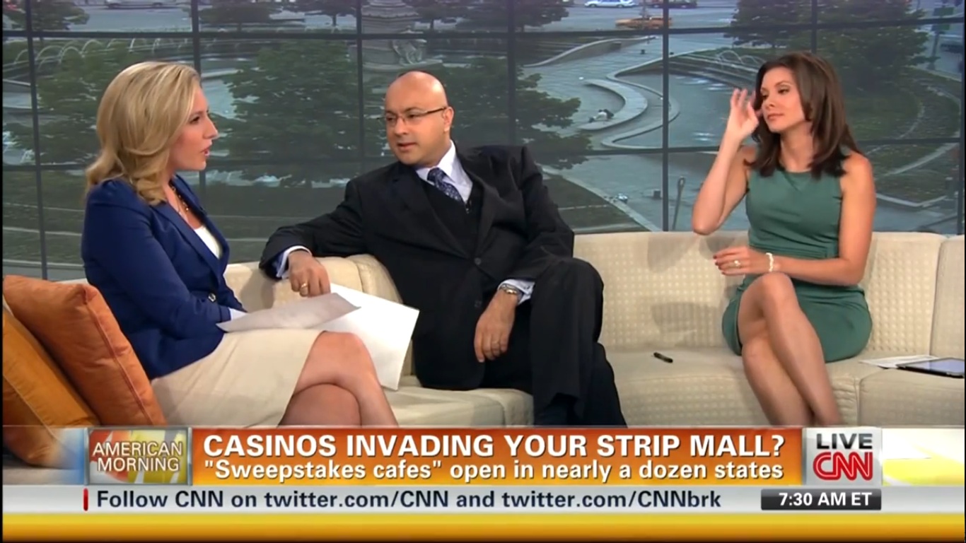 Reporter101 Blogspot: Third Week of July: CNN and Fox News caps.