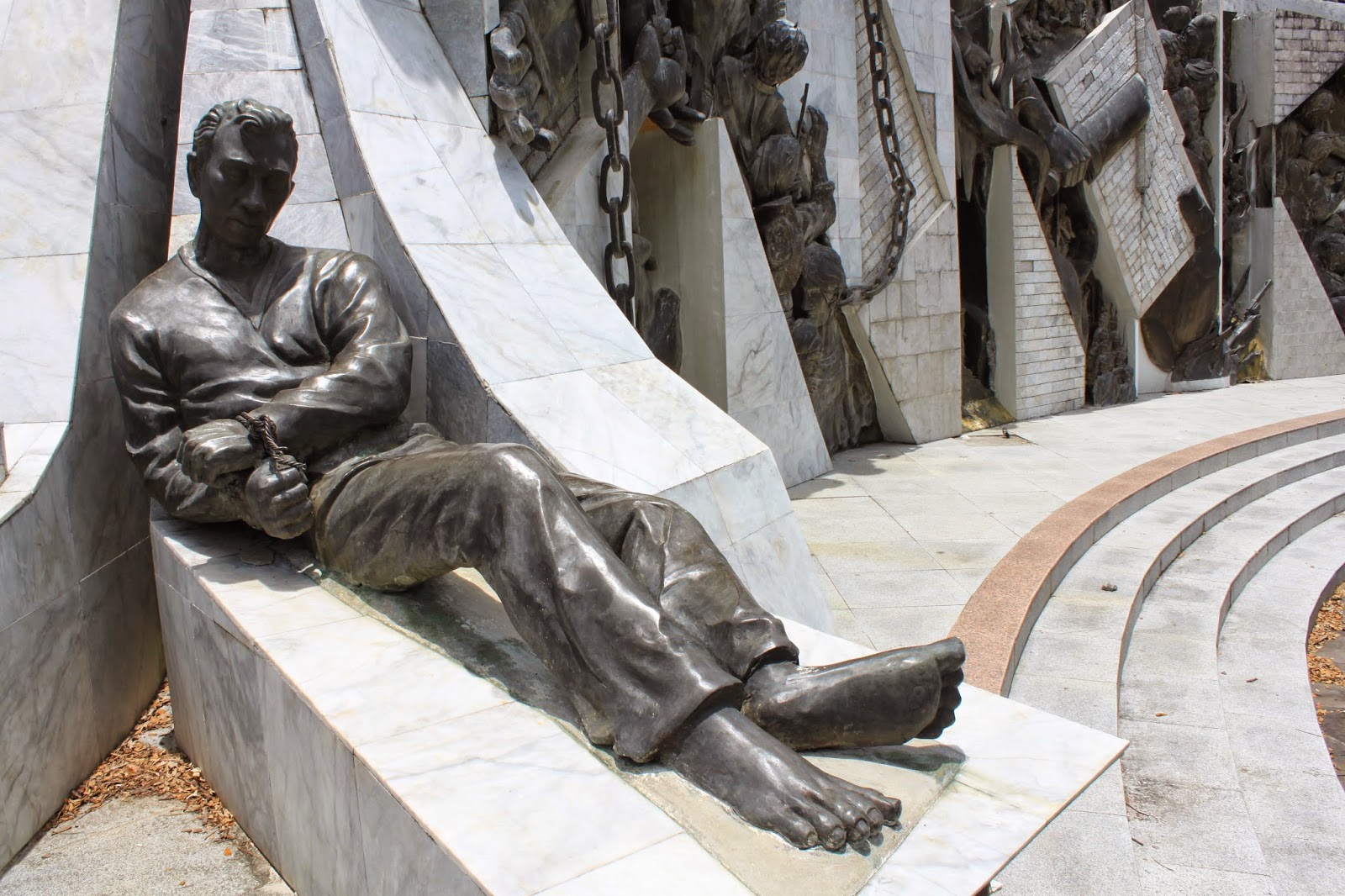 travel: MARAGONDON Bonifacio's Executed