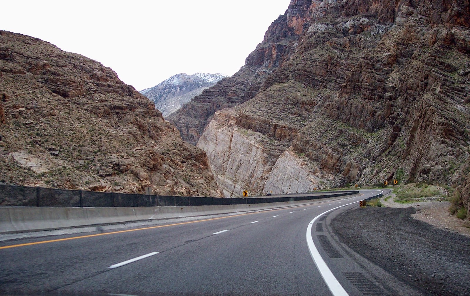 Chris Jones & Associates: Virgin River Gorge - Interstate 15