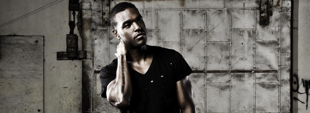 The Biz: Behind The Scenes of Luke James Photoshoot