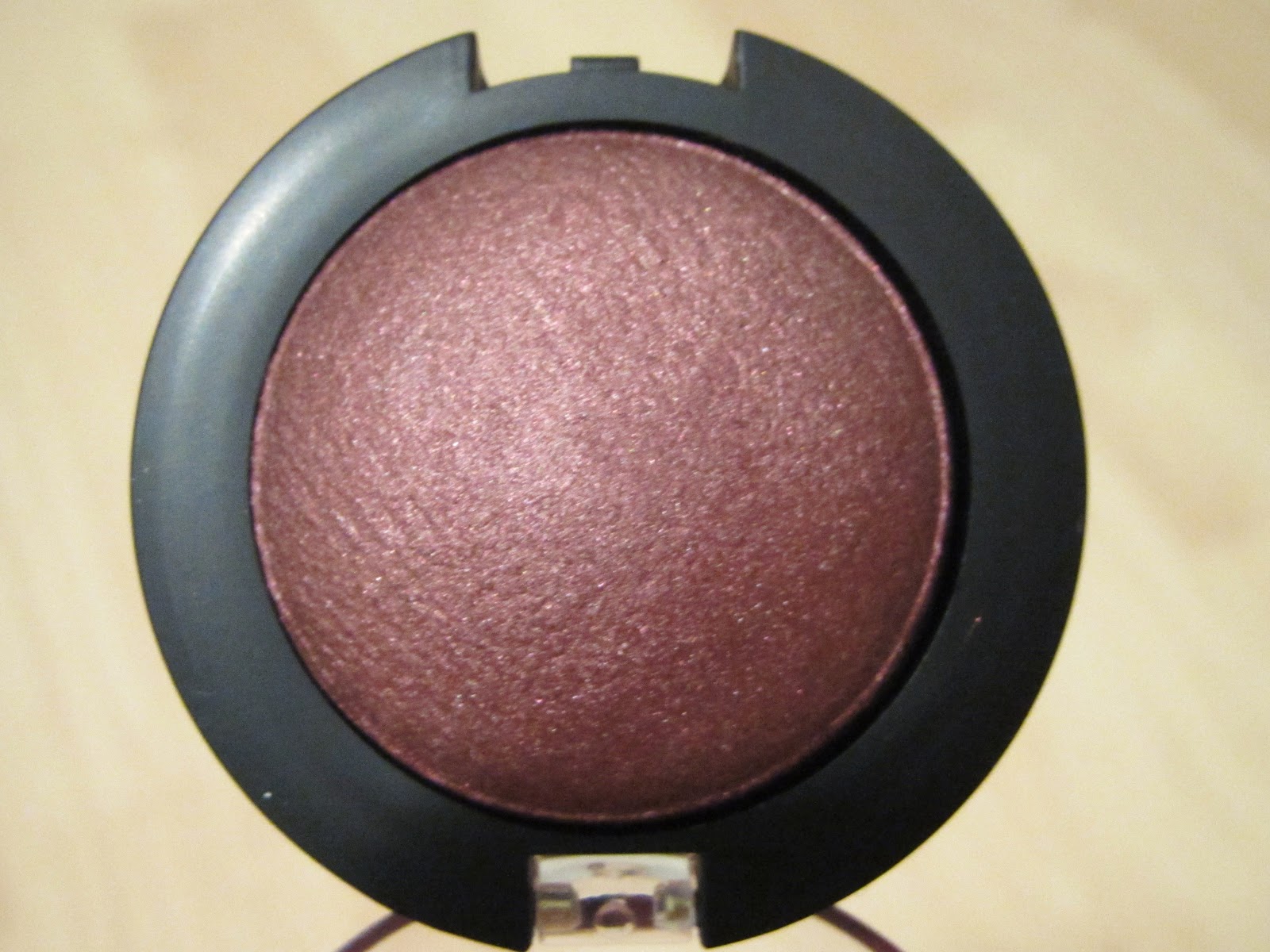 MMnoob: ELF studio baked eyeshadow swatches and review