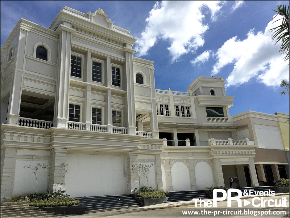 First Look at Megaworld's Festive Walk Parade at the Iloilo Business Park