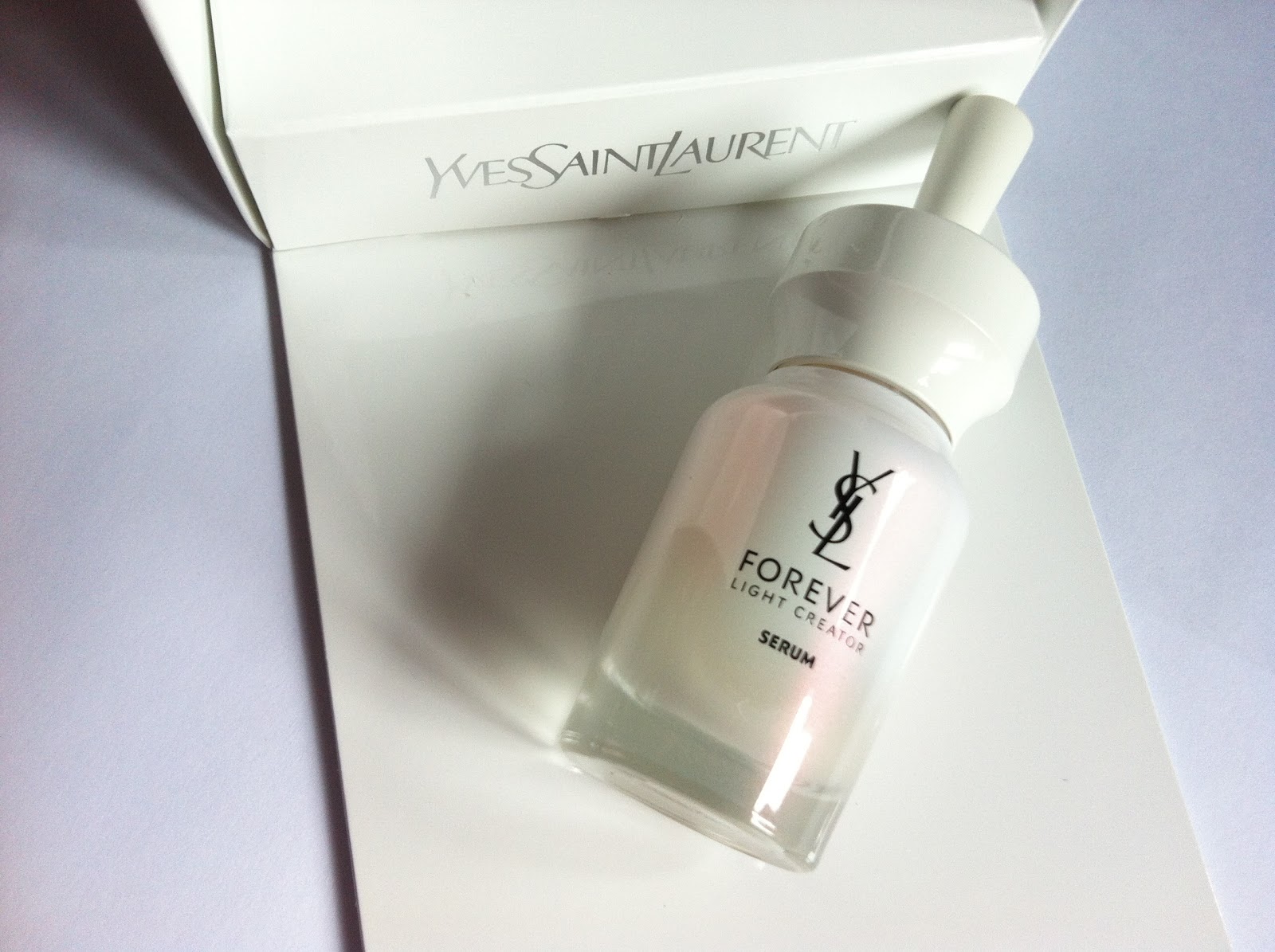 Yves Saint Laurent Forever Light Creator Serum: siero illuminante viso ...