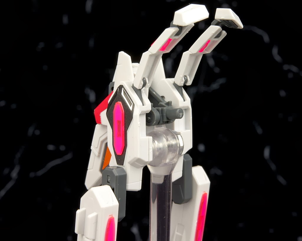 GUNDAM GUY: HGBF 1/144 Star Build Strike Gundam Plavsky Wing - Review ...