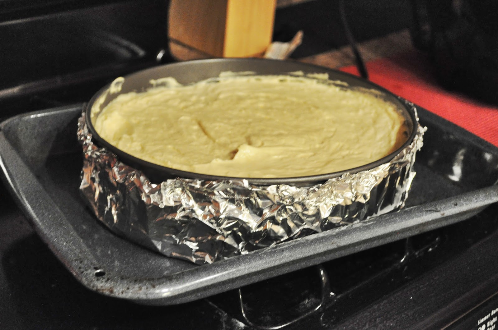 What are These Floaty Things?: Cake Batter Cheesecake!