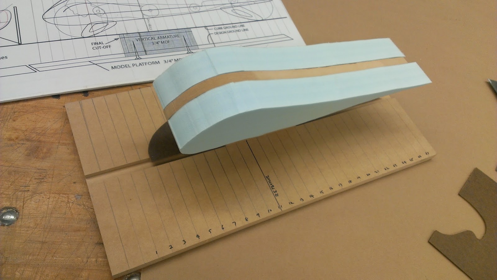 Tom Hu Design: 3D Fundamentals 2: Gravity Racer