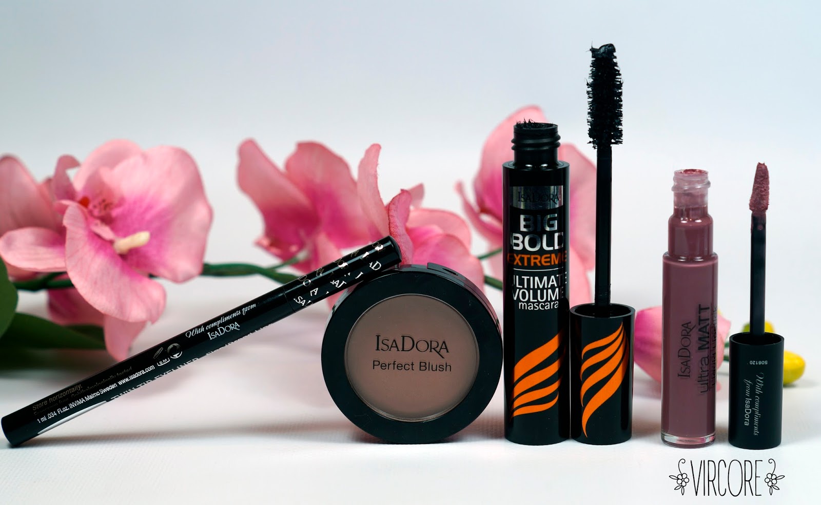 Conociendo Isadora: PERFECT BLUSH, ULTRA MATT Liquid Lipstick