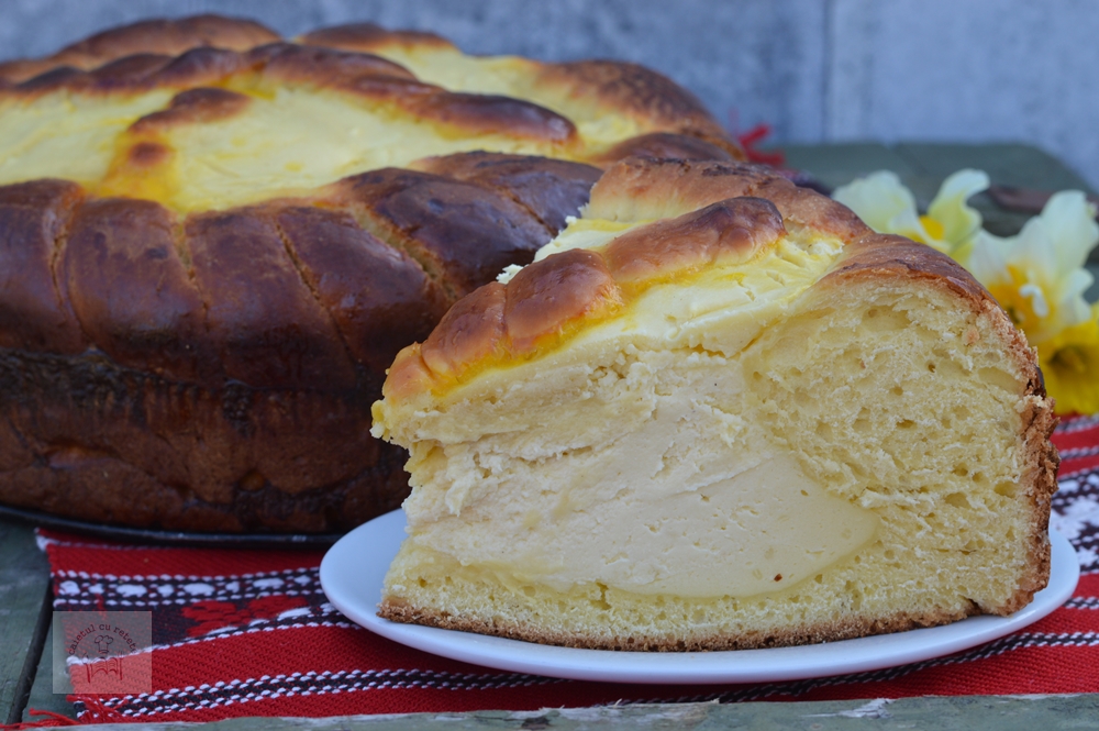 Pasca cu branza de vaci, reteta traditionala - CAIETUL CU RETETE