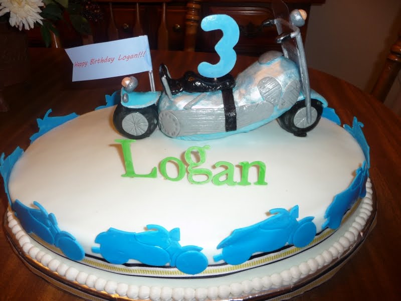 Icing On Top -- Cakes for Every Occasion: Motorcycle Birthday Cake
