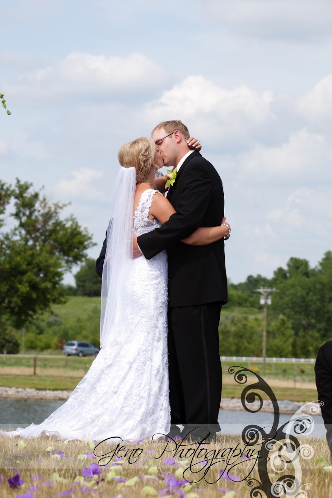 { Ask Cynthia }: Vendor Spotlight | Geno Photography