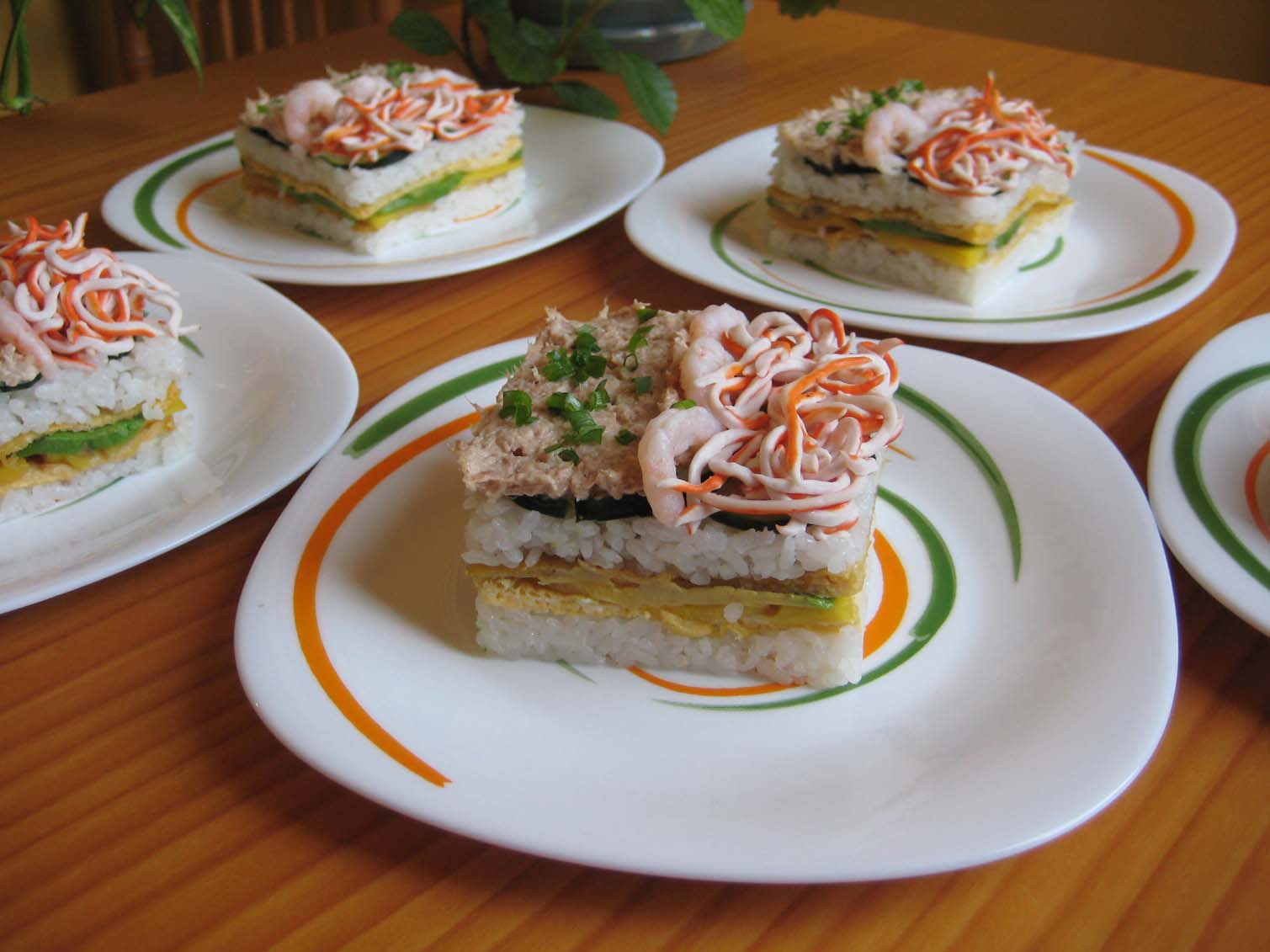 Delicies Culinaries Cris: Pastel de Sushi