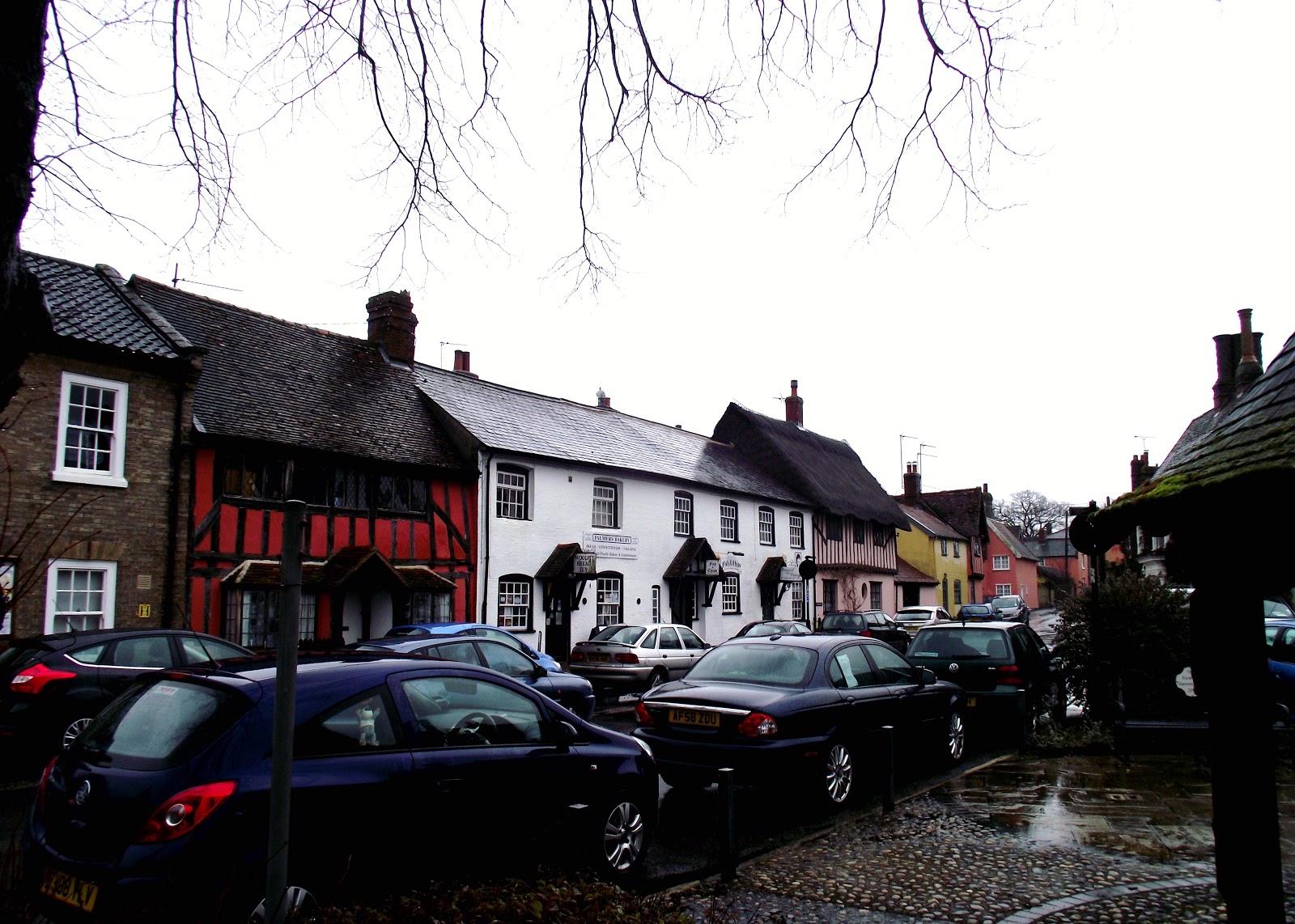 Montys England: Woolpit: Of Wolves, Green Children & Green Men.