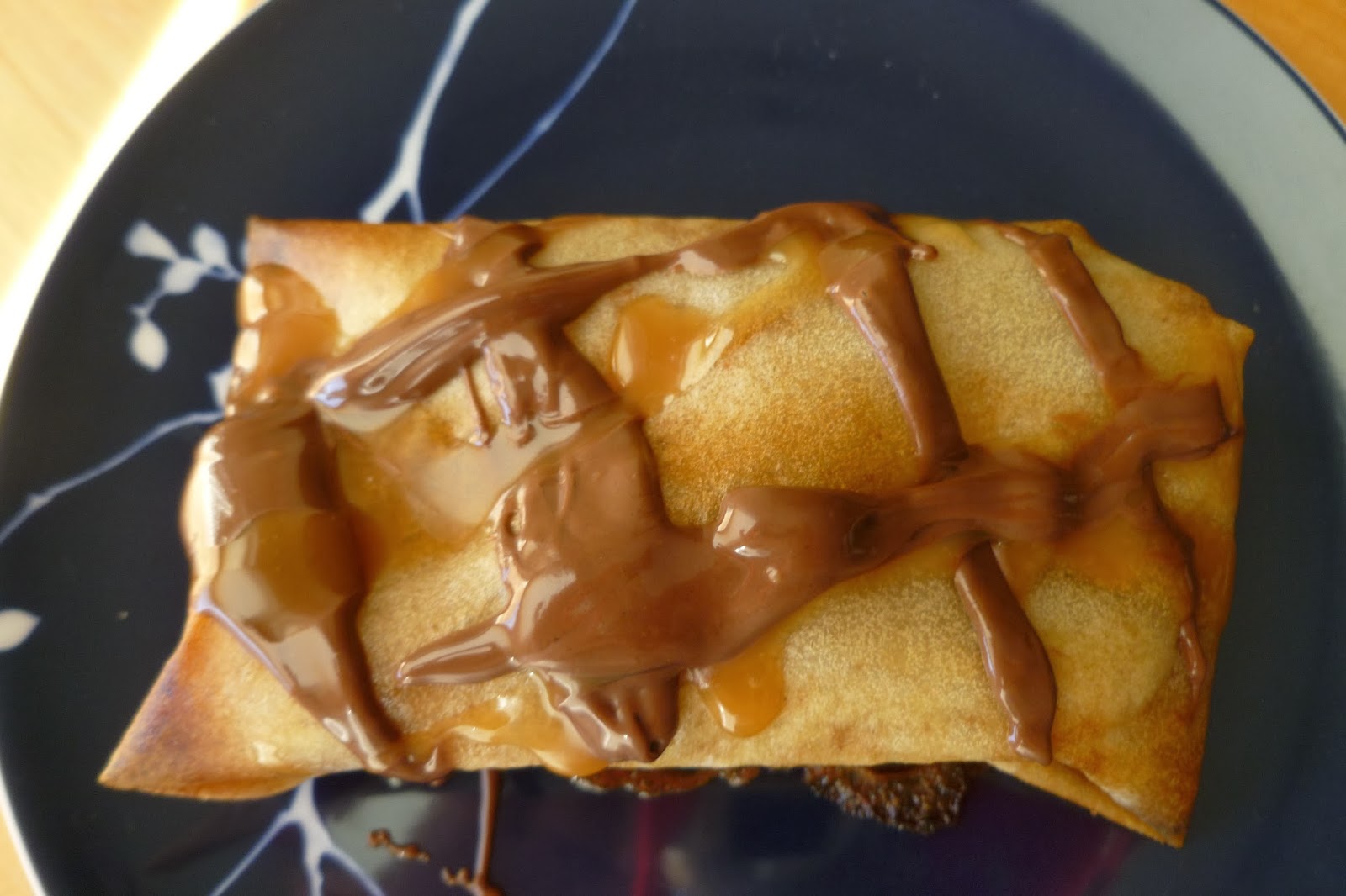 The Pastry Chef's Baking: Cinnamon Sugar Banana Lumpia