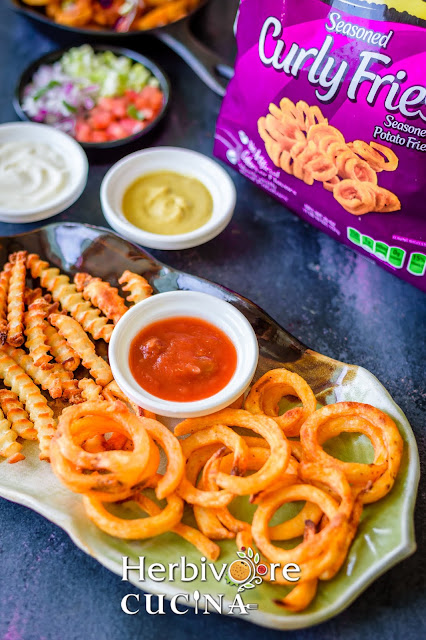 Loaded Curly Fries Nachos - Delicious Recipes
