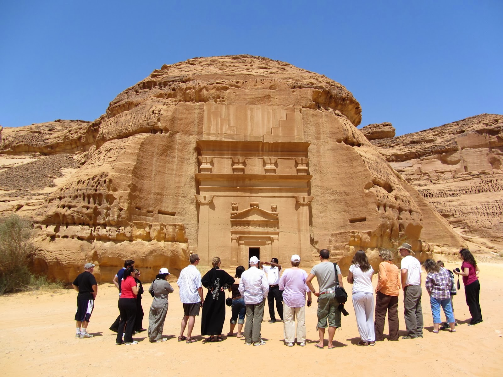 World Visits: Mada'in Saleh, A Historical Place In Saudi Arabia