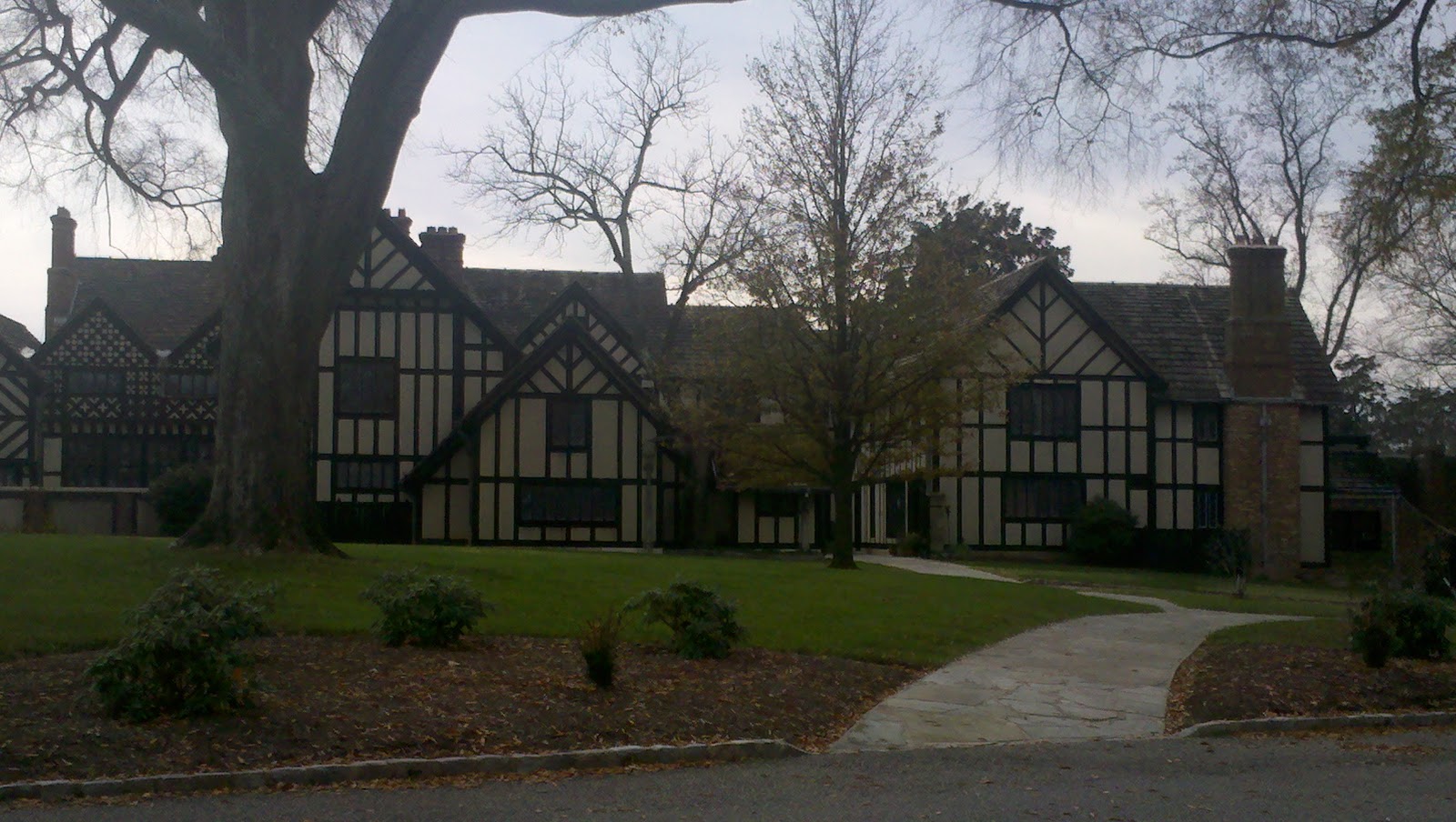 Agecroft Hall: Agecroft Hall – 15th Century Architectural Style, 1485-1650
