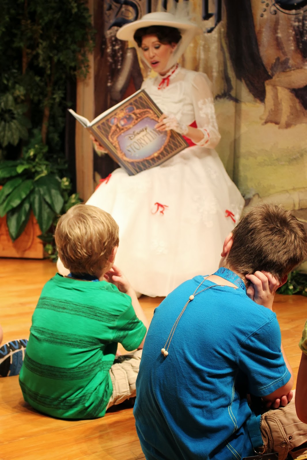 The Harris Sisters: Disney World Tips and Tricks - Freebies
