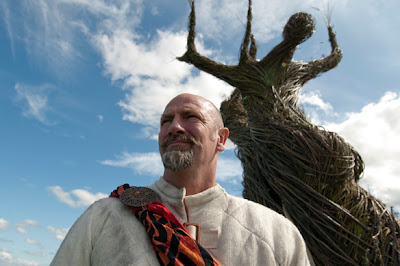 SNEAK PEEK : Things Heat Up For "The Wicker Tree"