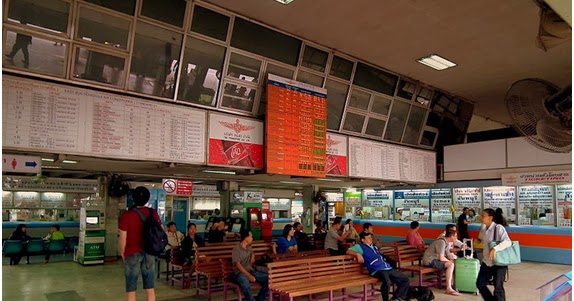Bangkok Blu: Terminal bus di Bangkok