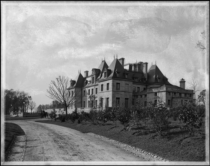 Old Long Island: 'Harbor Hill'