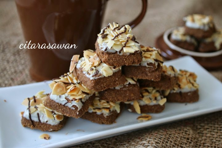 Biskut Coklat Badam / Almond Chocolate Cookies ~ Must Read!