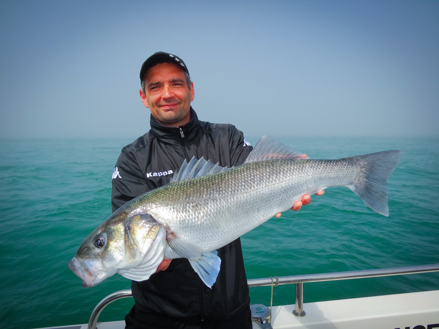 Le Blog d'Arnaud - Guide de pêche en Bretagne: Record..Surprise ...