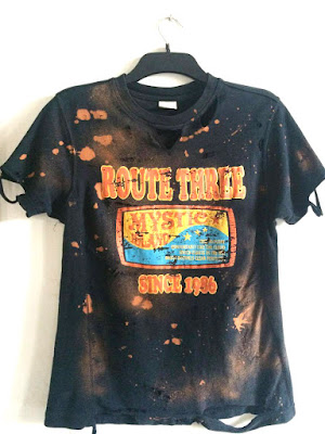 Teen DIY: DIY DISTRESSED BLEACHED TEE