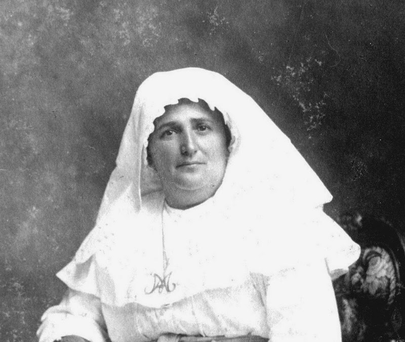 Corazón en Alta mar: SANTA LAURA MONTOYA, LA PRIMERA SANTA COLOMBIANA ...