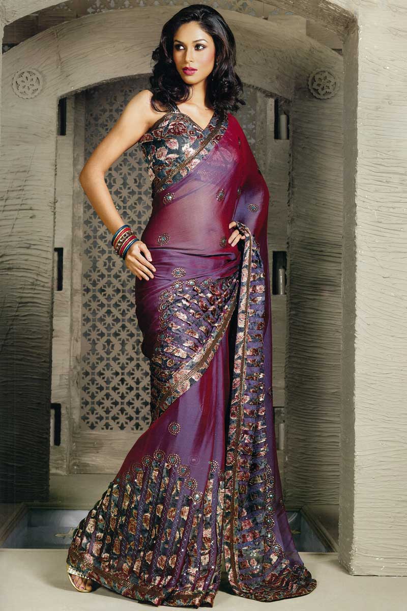 Eye catching beautiful sarees for ladies